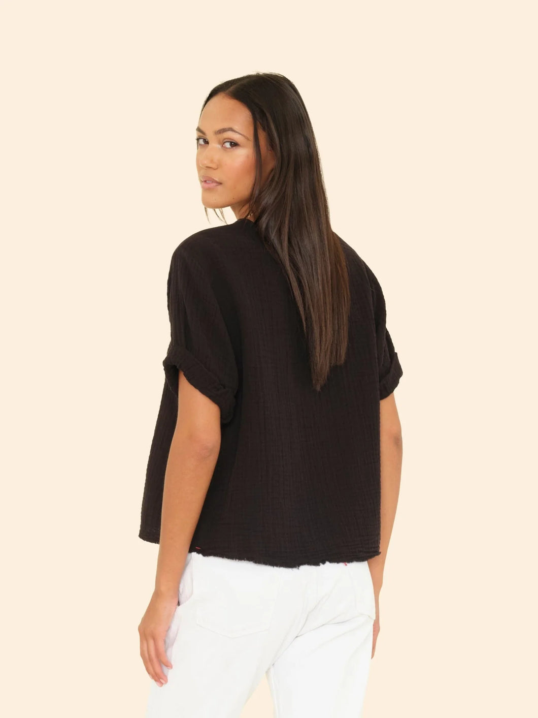Xirena Carson Top in Black – Tribeca Brighton